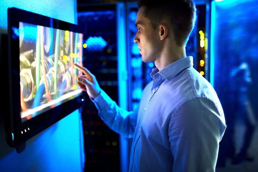 Informationstechniker : Einstieg, Aufstieg, Einkommen